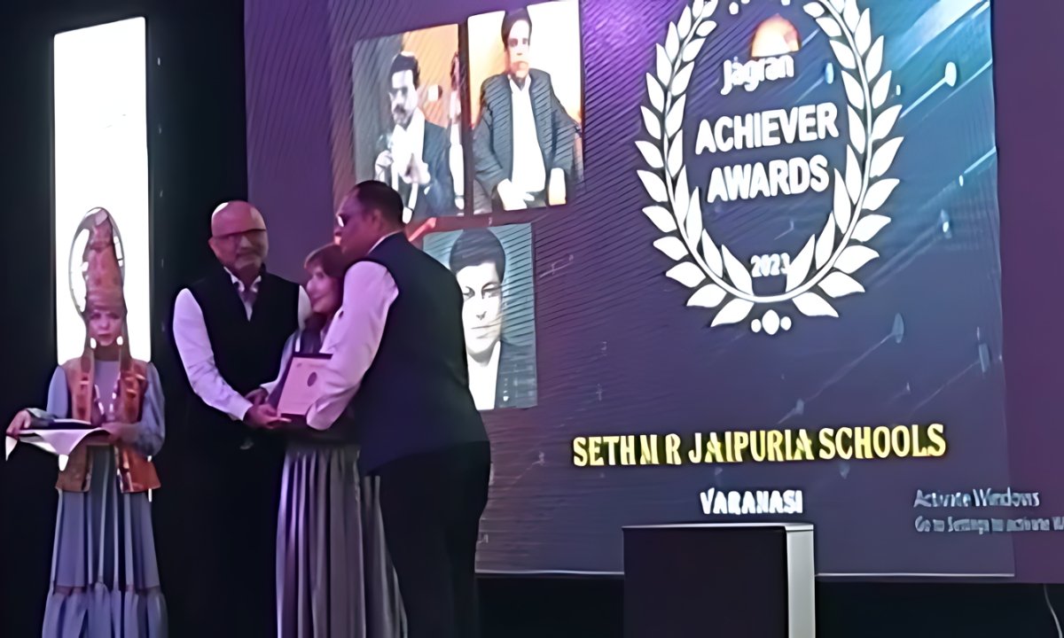 Mr. Rajendra Kumar Dubey, Jaipuria School | Excellence in Social Work - Jagran Achiever Awards