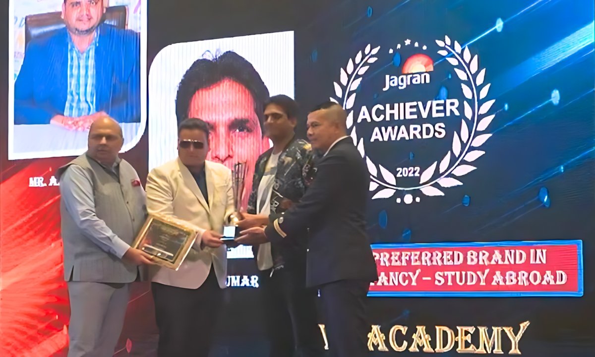 Mr. Ankit & Mr. Ravi Kumar, AVS Academy (Jind) | Excellence in Education - Jagran Achiever Awards